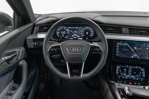 Grey Audi E-Tron 2023 in Vilnius, with an engine capacity of 0.00 L and mileage of 56 thousand km for 37000 €, photo 10 on AUTOMOTO.COM.LV