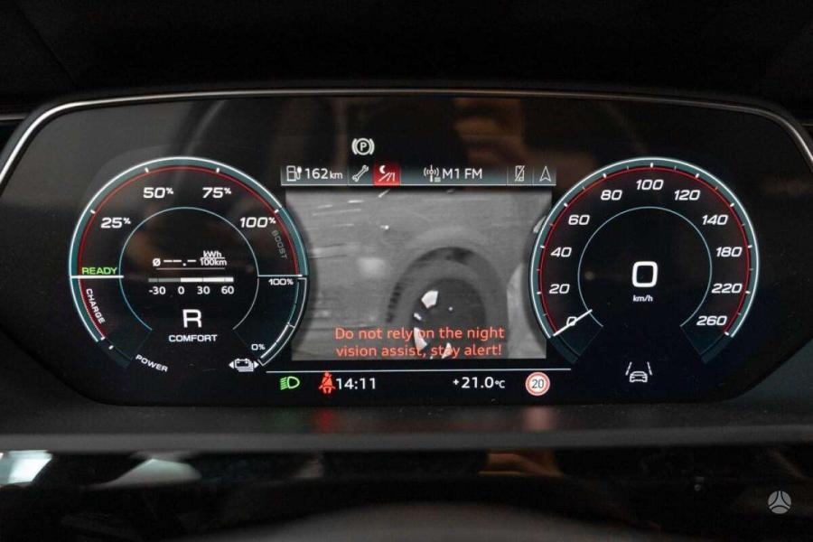 Grey Audi E-Tron 2023 in Vilnius, with an engine capacity of 0.00 L and mileage of 56 thousand km for 37000 €, photo 12 on AUTOMOTO.COM.LV