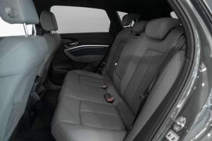Grey Audi E-Tron 2023 in Vilnius, with an engine capacity of 0.00 L and mileage of 56 thousand km for 37000 €, photo 20 on AUTOMOTO.COM.LV