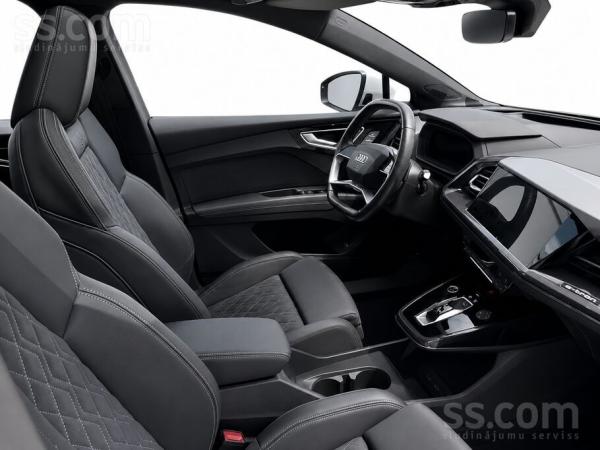 Grey Audi E-Tron 2023 in Riga, with an engine capacity of 0.00 L and mileage of 93 thousand km for 35990 €, photo 7 on AUTOMOTO.COM.LV