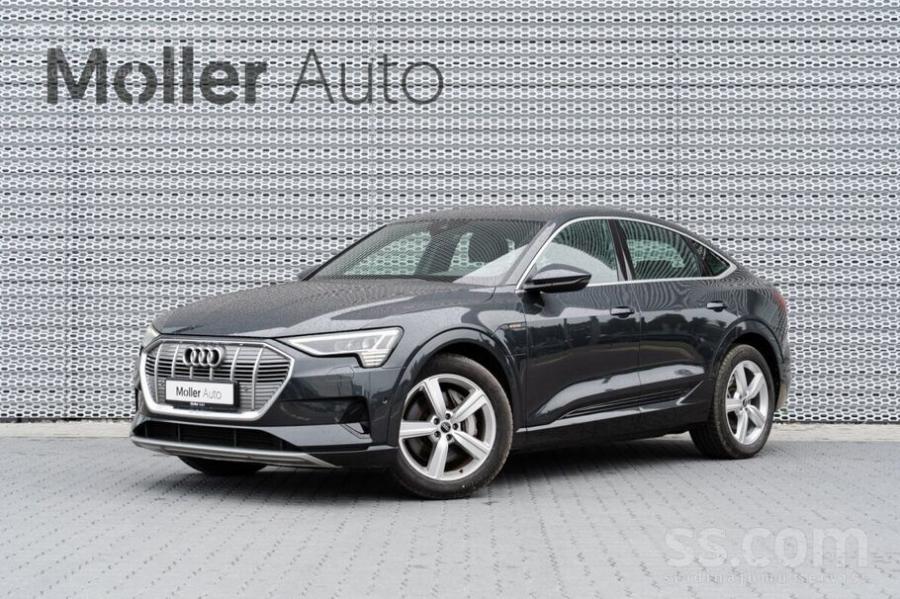 Pelēks Audi E-Tron 2023 Rīga, ar dzinēja tilpumu 0.00 L un nobraukumu 35 tūkst. km par 39850 €, foto 1 vietnē AUTOMOTO.COM.LV