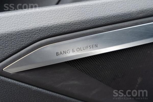 Grey Audi E-Tron 2023 in Riga, with an engine capacity of 0.00 L and mileage of 35 thousand km for 39850 €, photo 10 on AUTOMOTO.COM.LV