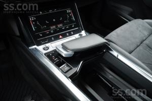 Pelēks Audi E-Tron 2023 Rīga, ar dzinēja tilpumu 0.00 L un nobraukumu 35 tūkst. km par 39850 €, foto 31 vietnē AUTOMOTO.COM.LV