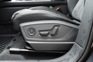 Pelēks Audi E-Tron 2023 Mārupe, ar dzinēja tilpumu 0.00 L un nobraukumu 35 tūkst. km par 39850 €, foto 13 vietnē AUTOMOTO.COM.LV