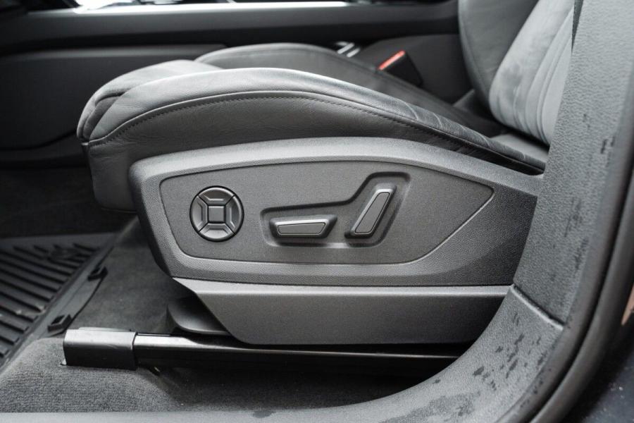 Pelēks Audi E-Tron 2023 Mārupe, ar dzinēja tilpumu 0.00 L un nobraukumu 35 tūkst. km par 39850 €, foto 13 vietnē AUTOMOTO.COM.LV