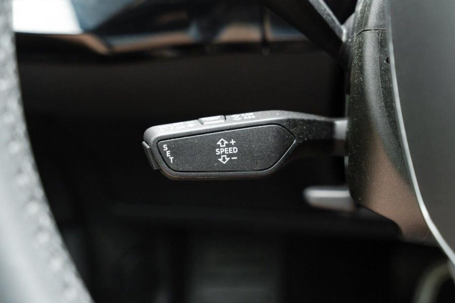 Pelēks Audi E-Tron 2023 Mārupe, ar dzinēja tilpumu 0.00 L un nobraukumu 35 tūkst. km par 39850 €, foto 14 vietnē AUTOMOTO.COM.LV
