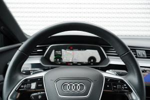 Pelēks Audi E-Tron 2023 Mārupe, ar dzinēja tilpumu 0.00 L un nobraukumu 35 tūkst. km par 39850 €, foto 18 vietnē AUTOMOTO.COM.LV