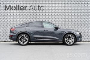 Grey Audi E-Tron 2023 in Riga, with an engine capacity of 0.00 L and mileage of 57 thousand km for 51900 €, photo 6 on AUTOMOTO.COM.LV