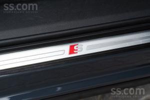Grey Audi E-Tron 2023 in Riga, with an engine capacity of 0.00 L and mileage of 57 thousand km for 51900 €, photo 8 on AUTOMOTO.COM.LV