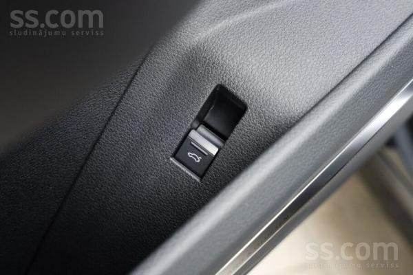 Pelēks Audi E-Tron 2023 Rīga, ar dzinēja tilpumu 0.00 L un nobraukumu 57 tūkst. km par 51900 €, foto 9 vietnē AUTOMOTO.COM.LV