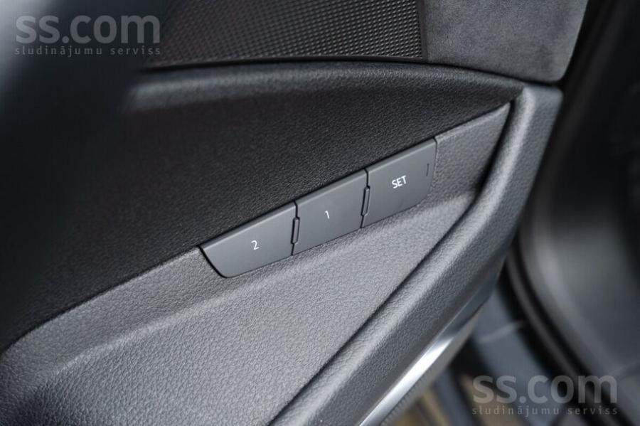 Grey Audi E-Tron 2023 in Riga, with an engine capacity of 0.00 L and mileage of 57 thousand km for 51900 €, photo 11 on AUTOMOTO.COM.LV