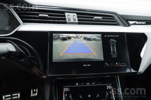 Grey Audi E-Tron 2023 in Riga, with an engine capacity of 0.00 L and mileage of 57 thousand km for 51900 €, photo 20 on AUTOMOTO.COM.LV