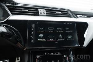 Grey Audi E-Tron 2023 in Riga, with an engine capacity of 0.00 L and mileage of 57 thousand km for 51900 €, photo 22 on AUTOMOTO.COM.LV