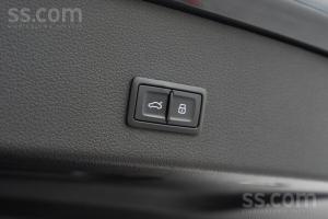 Grey Audi E-Tron 2023 in Riga, with an engine capacity of 0.00 L and mileage of 57 thousand km for 51900 €, photo 31 on AUTOMOTO.COM.LV
