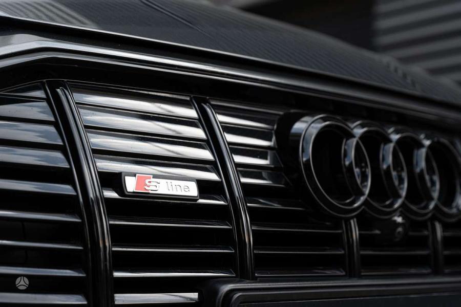 Grey Audi E-Tron 2023 in Vilnius, with an engine capacity of 0.00 L and mileage of 87 thousand km for 34900 €, photo 21 on AUTOMOTO.COM.LV