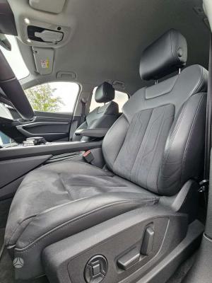 Grey Audi E-Tron 2023 in Vilnius, with an engine capacity of 0.00 L and mileage of 46 thousand km for 36000 €, photo 13 on AUTOMOTO.COM.LV