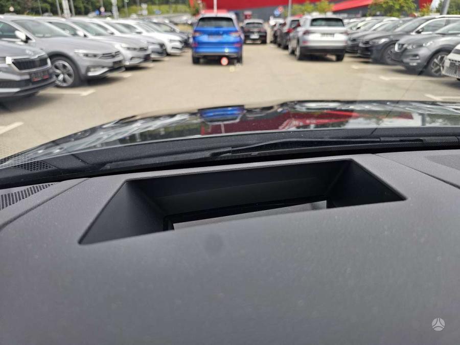 Grey Audi E-Tron 2023 in Vilnius, with an engine capacity of 0.00 L and mileage of 46 thousand km for 36000 €, photo 19 on AUTOMOTO.COM.LV