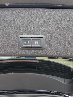 Grey Audi E-Tron 2023 in Vilnius, with an engine capacity of 0.00 L and mileage of 46 thousand km for 36000 €, photo 28 on AUTOMOTO.COM.LV
