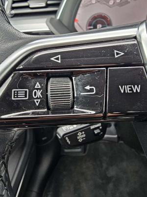 Grey Audi E-Tron 2023 in Vilnius, with an engine capacity of 0.00 L and mileage of 46 thousand km for 36000 €, photo 30 on AUTOMOTO.COM.LV