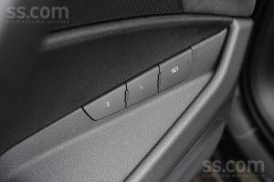 Grey Audi E-Tron 2023 in Riga, with an engine capacity of 0.00 L and mileage of 78 thousand km for 38150 €, photo 10 on AUTOMOTO.COM.LV
