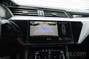 Grey Audi E-Tron 2023 in Riga, with an engine capacity of 0.00 L and mileage of 78 thousand km for 38150 €, photo 21 on AUTOMOTO.COM.LV
