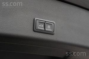 Grey Audi E-Tron 2023 in Riga, with an engine capacity of 0.00 L and mileage of 78 thousand km for 38150 €, photo 36 on AUTOMOTO.COM.LV