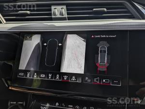 Pelēks Audi E-Tron 2023 Tukums, ar dzinēja tilpumu 0.00 L un nobraukumu 52 tūkst. km par 49990 €, foto 19 vietnē AUTOMOTO.COM.LV