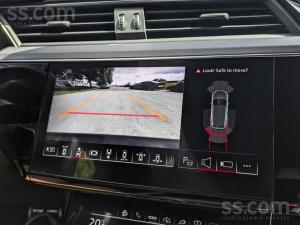 Pelēks Audi E-Tron 2023 Tukums, ar dzinēja tilpumu 0.00 L un nobraukumu 52 tūkst. km par 49990 €, foto 21 vietnē AUTOMOTO.COM.LV