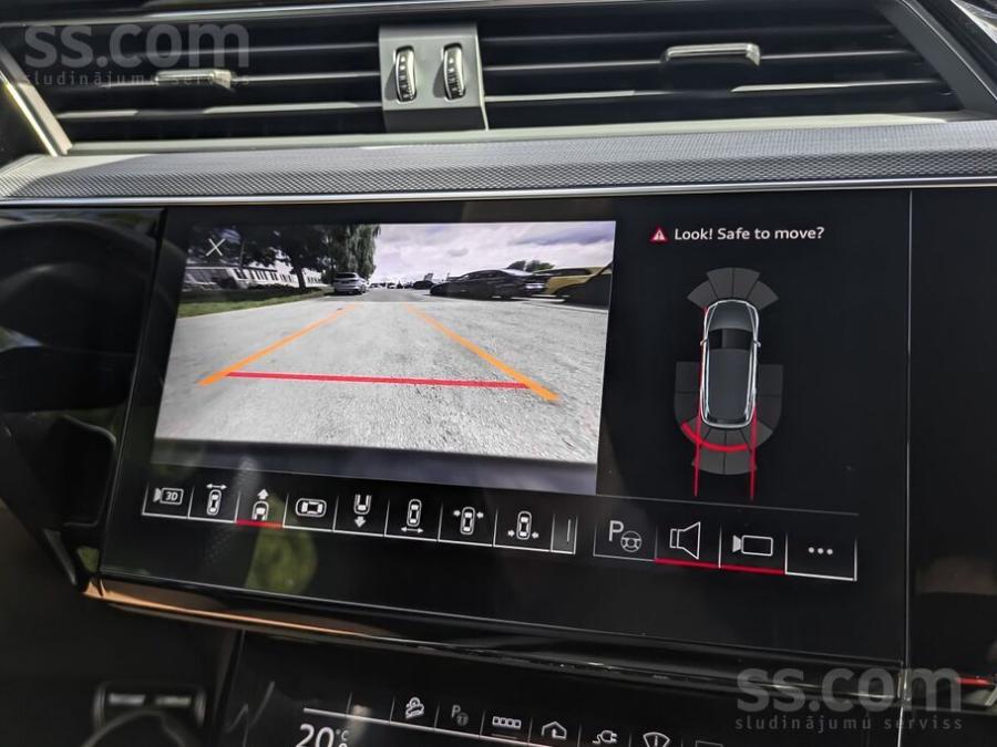 Pelēks Audi E-Tron 2023 Tukums, ar dzinēja tilpumu 0.00 L un nobraukumu 52 tūkst. km par 49990 €, foto 21 vietnē AUTOMOTO.COM.LV