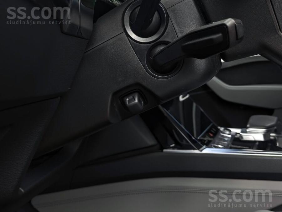 Pelēks Audi E-Tron 2023 Tukums, ar dzinēja tilpumu 0.00 L un nobraukumu 52 tūkst. km par 49990 €, foto 23 vietnē AUTOMOTO.COM.LV