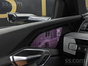 Pelēks Audi E-Tron 2023 Tukums, ar dzinēja tilpumu 0.00 L un nobraukumu 52 tūkst. km par 49990 €, foto 24 vietnē AUTOMOTO.COM.LV
