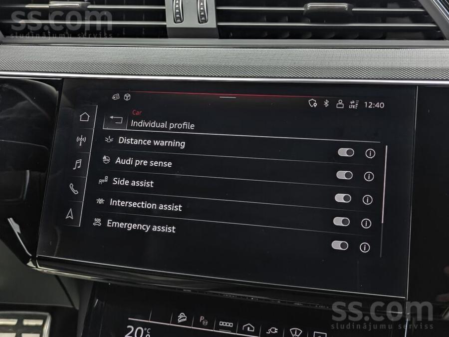 Pelēks Audi E-Tron 2023 Tukums, ar dzinēja tilpumu 0.00 L un nobraukumu 52 tūkst. km par 49990 €, foto 28 vietnē AUTOMOTO.COM.LV