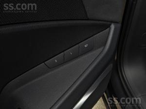 Pelēks Audi E-Tron 2023 Tukums, ar dzinēja tilpumu 0.00 L un nobraukumu 52 tūkst. km par 49990 €, foto 35 vietnē AUTOMOTO.COM.LV