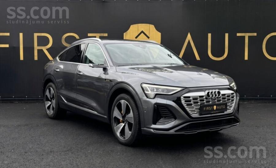 Grey Audi E-Tron 2023 in Tukums, with an engine capacity of 0.00 L and mileage of 132 thousand km for 39990 €, photo 1 on AUTOMOTO.COM.LV
