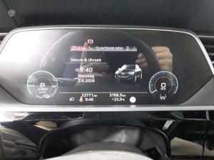 Pelēks Audi E-Tron 2023 Viļņa, ar dzinēja tilpumu 0.00 L un nobraukumu 54 tūkst. km par 36490 €, foto 9 vietnē AUTOMOTO.COM.LV