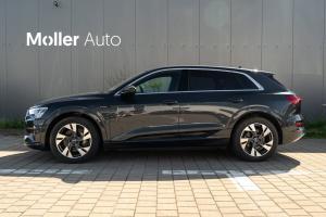 Серый Ауди E-Tron 2023 в Вильнюс, объемом двигателя 0.00 л и пробегом 48 тыс. км за 38300 €, фото 4 на AUTOMOTO.COM.LV