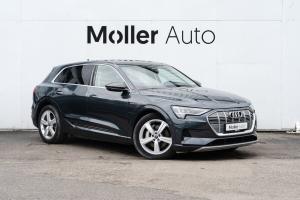 Grey Audi E-Tron 2023 in Riga, with an engine capacity of 0.00 L and mileage of 37 thousand km for 38900 €, photo 3 on AUTOMOTO.COM.LV