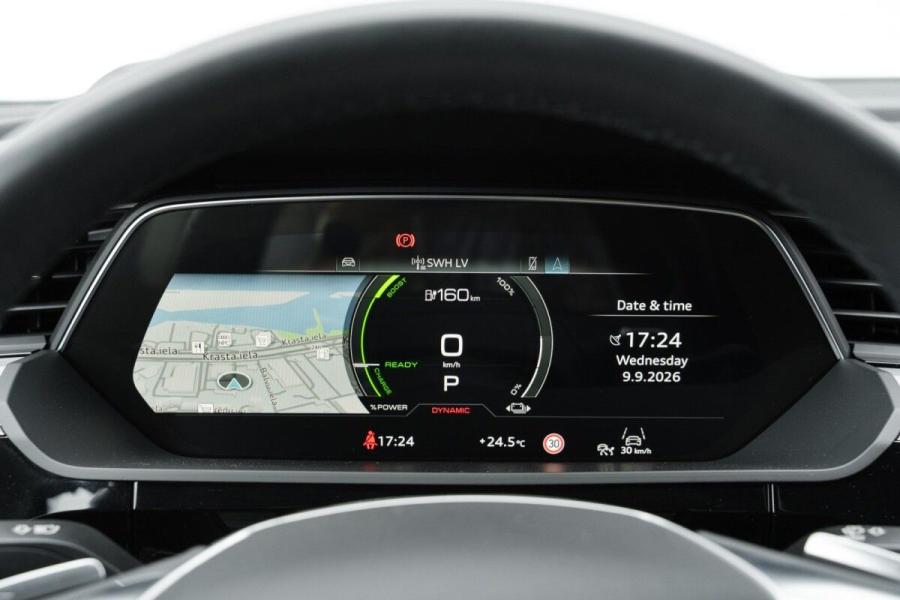 Grey Audi E-Tron 2023 in Riga, with an engine capacity of 0.00 L and mileage of 37 thousand km for 38900 €, photo 21 on AUTOMOTO.COM.LV