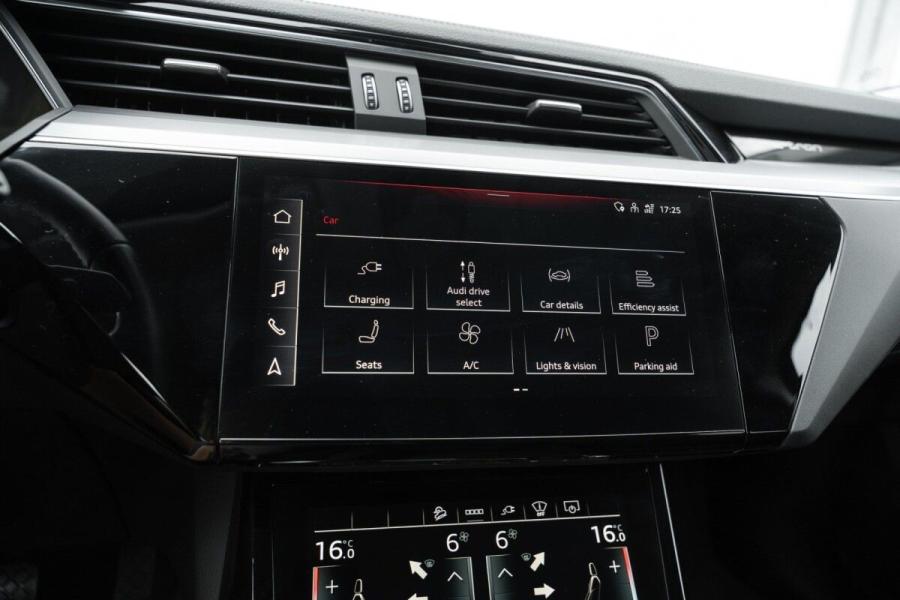 Grey Audi E-Tron 2023 in Riga, with an engine capacity of 0.00 L and mileage of 37 thousand km for 38900 €, photo 28 on AUTOMOTO.COM.LV