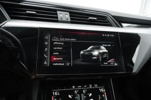Grey Audi E-Tron 2023 in Riga, with an engine capacity of 0.00 L and mileage of 37 thousand km for 38900 €, photo 29 on AUTOMOTO.COM.LV