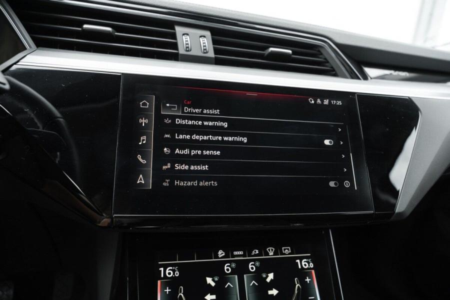 Grey Audi E-Tron 2023 in Riga, with an engine capacity of 0.00 L and mileage of 37 thousand km for 38900 €, photo 34 on AUTOMOTO.COM.LV
