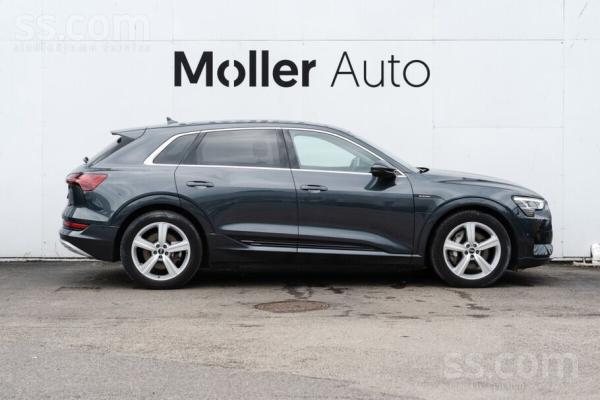 Pelēks Audi E-Tron 2023 Rīga, ar dzinēja tilpumu 0.00 L un nobraukumu 37 tūkst. km par 38900 €, foto 6 vietnē AUTOMOTO.COM.LV