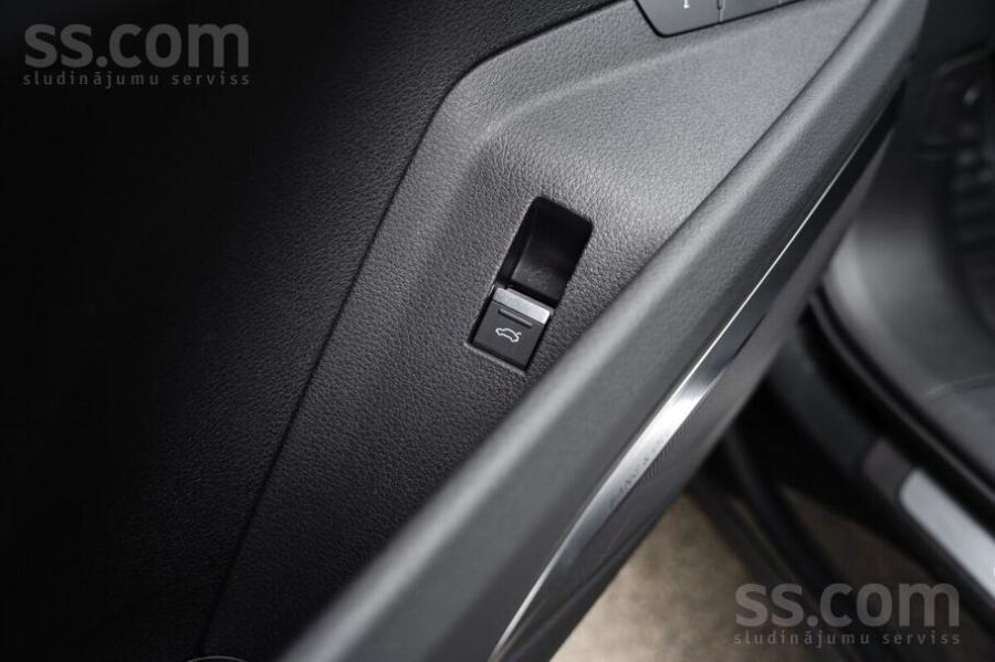 Pelēks Audi E-Tron 2023 Rīga, ar dzinēja tilpumu 0.00 L un nobraukumu 37 tūkst. km par 38900 €, foto 14 vietnē AUTOMOTO.COM.LV