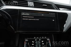 Pelēks Audi E-Tron 2023 Rīga, ar dzinēja tilpumu 0.00 L un nobraukumu 37 tūkst. km par 38900 €, foto 26 vietnē AUTOMOTO.COM.LV