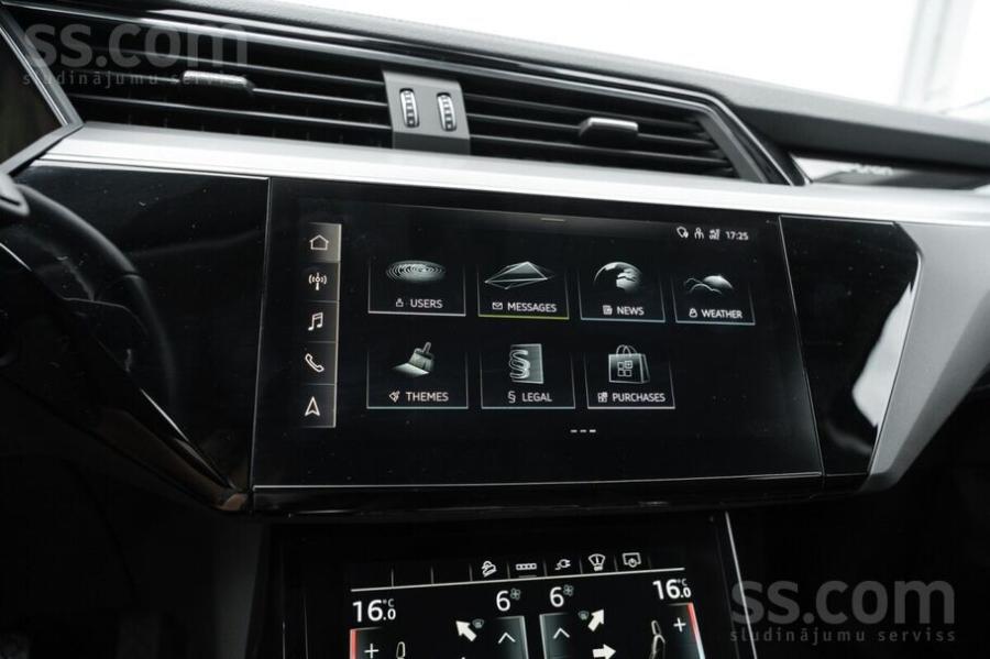 Pelēks Audi E-Tron 2023 Rīga, ar dzinēja tilpumu 0.00 L un nobraukumu 37 tūkst. km par 38900 €, foto 35 vietnē AUTOMOTO.COM.LV