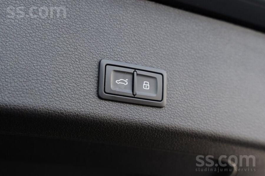 Pelēks Audi E-Tron 2023 Rīga, ar dzinēja tilpumu 0.00 L un nobraukumu 48 tūkst. km par 38500 €, foto 12 vietnē AUTOMOTO.COM.LV