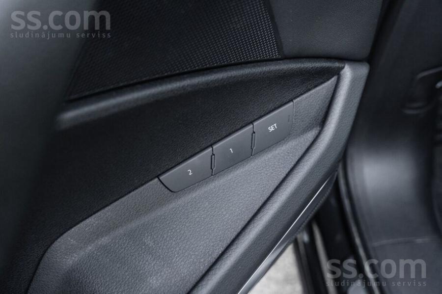 Pelēks Audi E-Tron 2023 Rīga, ar dzinēja tilpumu 0.00 L un nobraukumu 48 tūkst. km par 38500 €, foto 14 vietnē AUTOMOTO.COM.LV