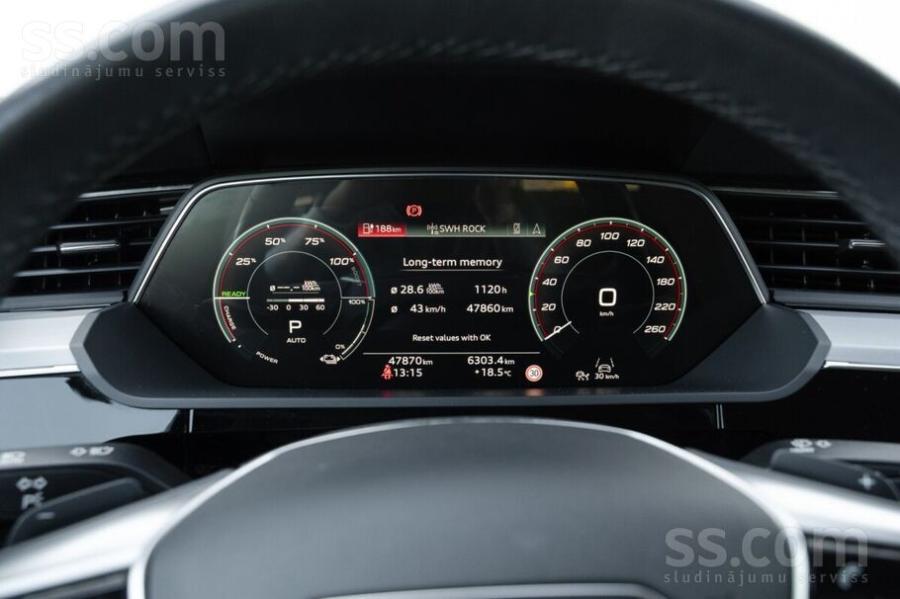 Pelēks Audi E-Tron 2023 Rīga, ar dzinēja tilpumu 0.00 L un nobraukumu 48 tūkst. km par 38500 €, foto 20 vietnē AUTOMOTO.COM.LV