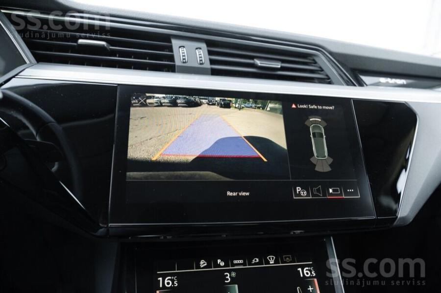 Pelēks Audi E-Tron 2023 Rīga, ar dzinēja tilpumu 0.00 L un nobraukumu 48 tūkst. km par 38500 €, foto 26 vietnē AUTOMOTO.COM.LV