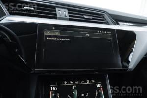 Pelēks Audi E-Tron 2023 Rīga, ar dzinēja tilpumu 0.00 L un nobraukumu 48 tūkst. km par 38500 €, foto 28 vietnē AUTOMOTO.COM.LV